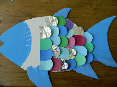 the vintage umbrella: Rainbow Fish