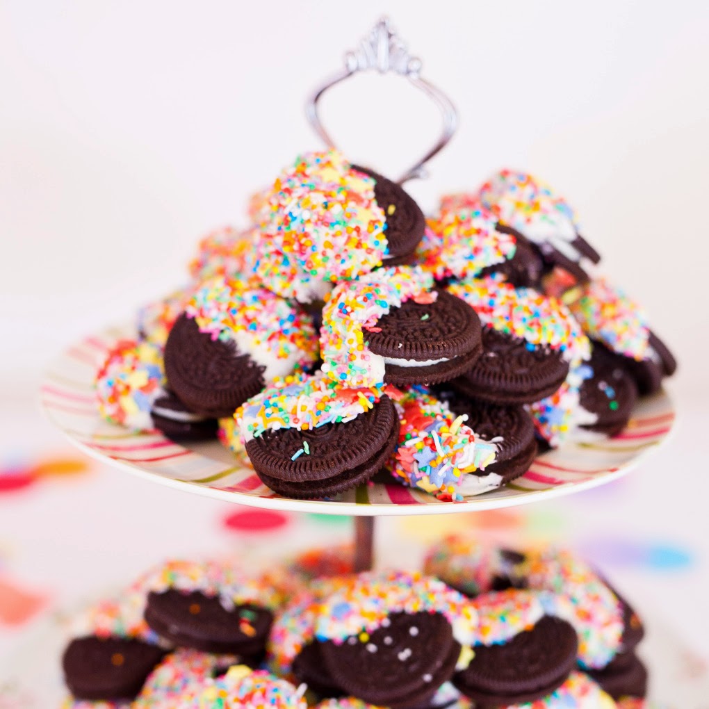 honey and fizz: Party Inspo - Colour + Confetti!