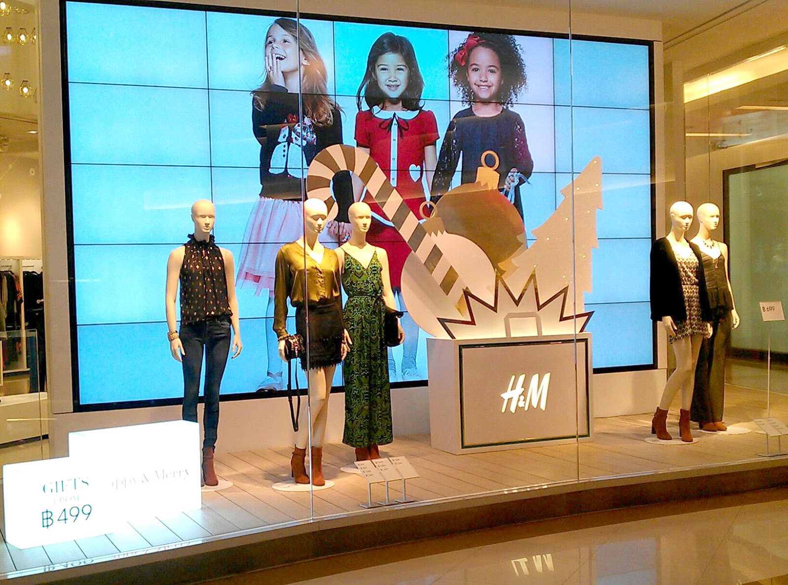 H&M Siam Paragon Bangkok