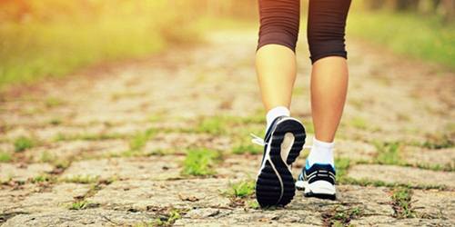 Malas Olahraga? Cukup dengan Berjalan Anda Bisa Sehat! Begini Caranya ...