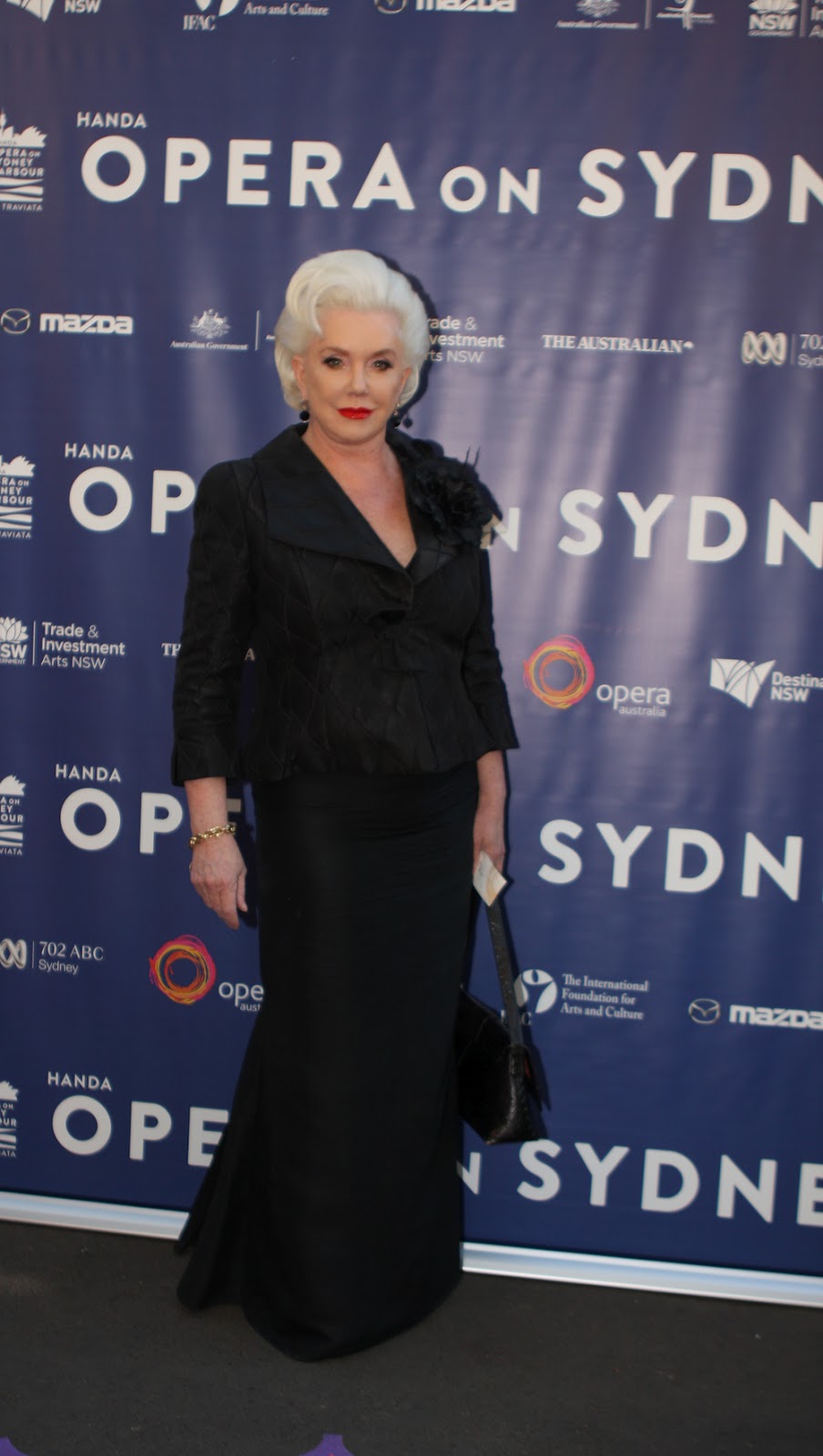 Celebrity News Media: Handa Opera On Sydney Harbour; Red Carpet
