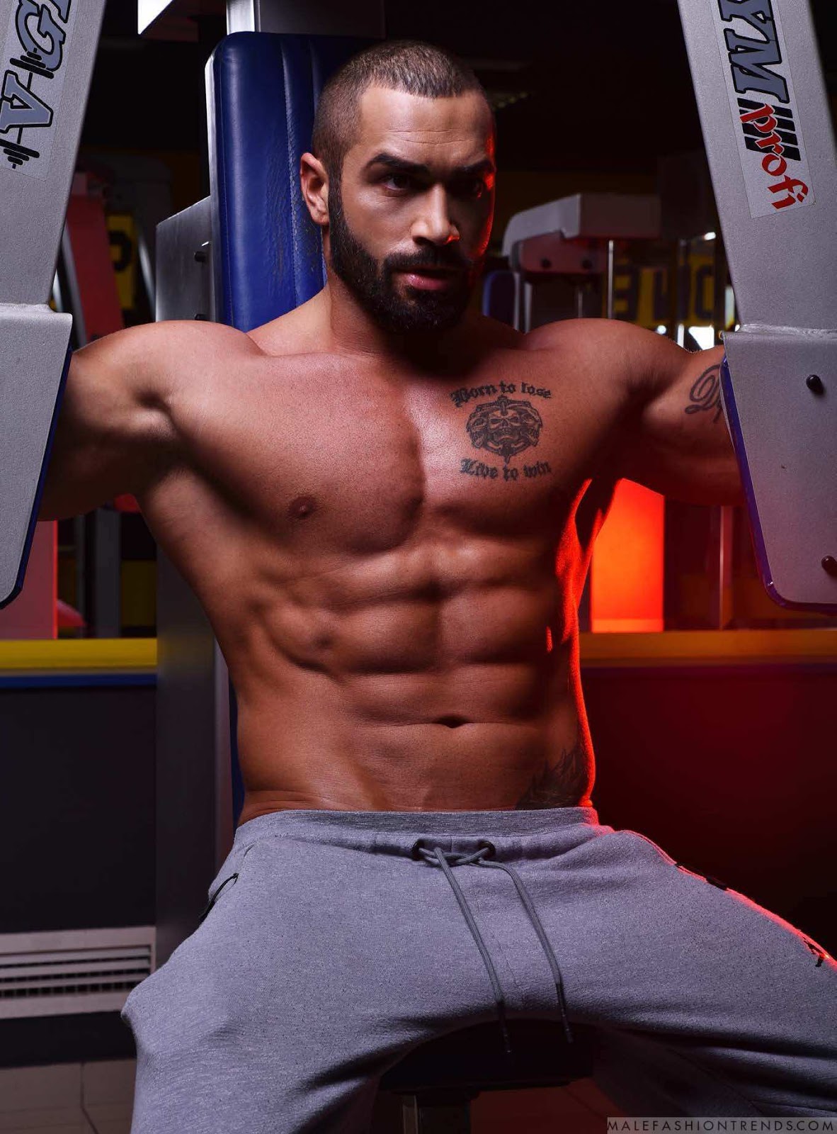 Lazar Angelov para ADON Magazine por Mladen Blagojevic