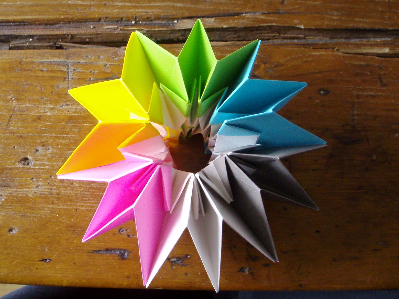Kath's Room: Origami Fireworks