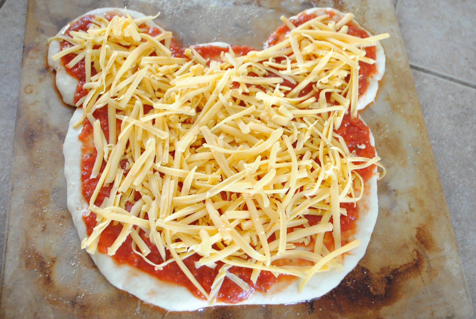 The Parramores: Mickey Mouse Pizza