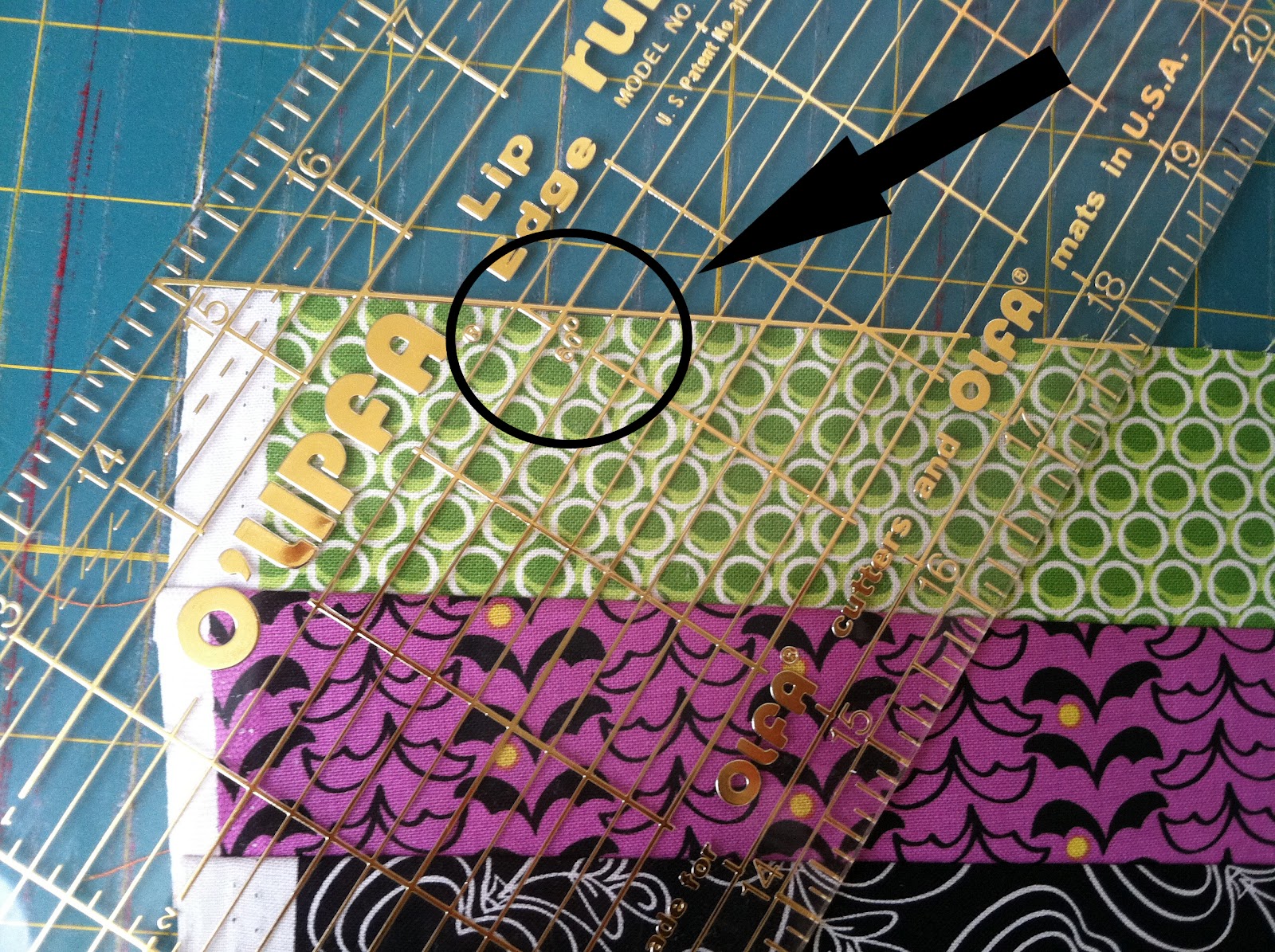 My Cotton Creations: Spider Web Table Topper TUTORIAL