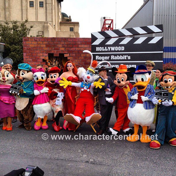 ImNotBad.com - A Jessica Rabbit Site: The Jessica Rabbit Debate - Park ...