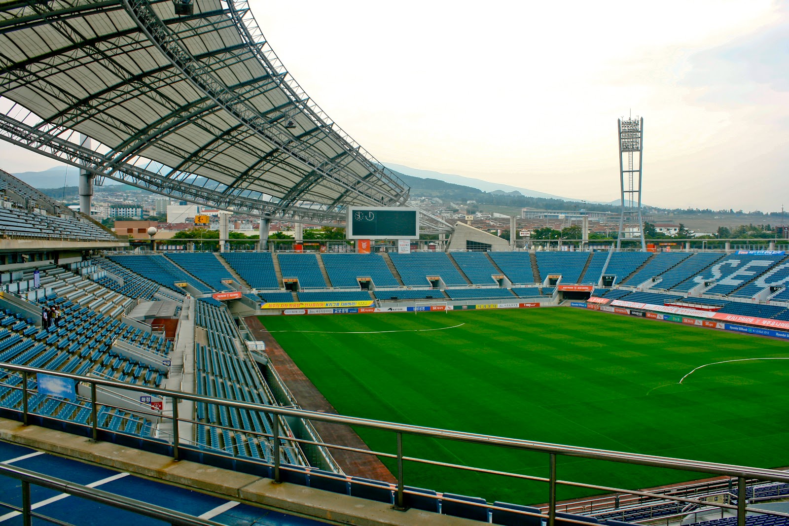 South Korean First League Stadia : r/soccer
