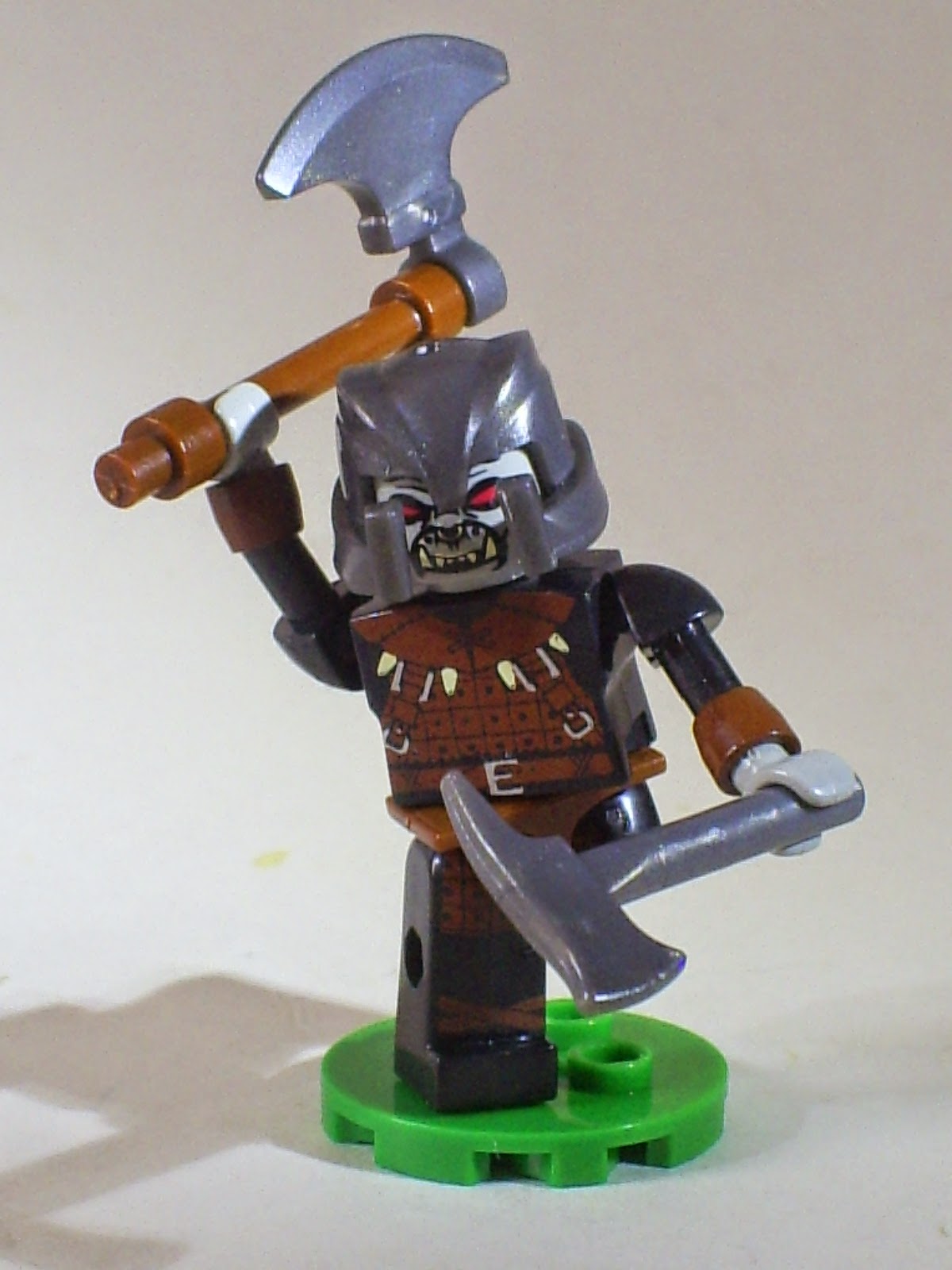 That Figures: REVIEW: Kre-O Dungeons & Dragons Orc Axeman