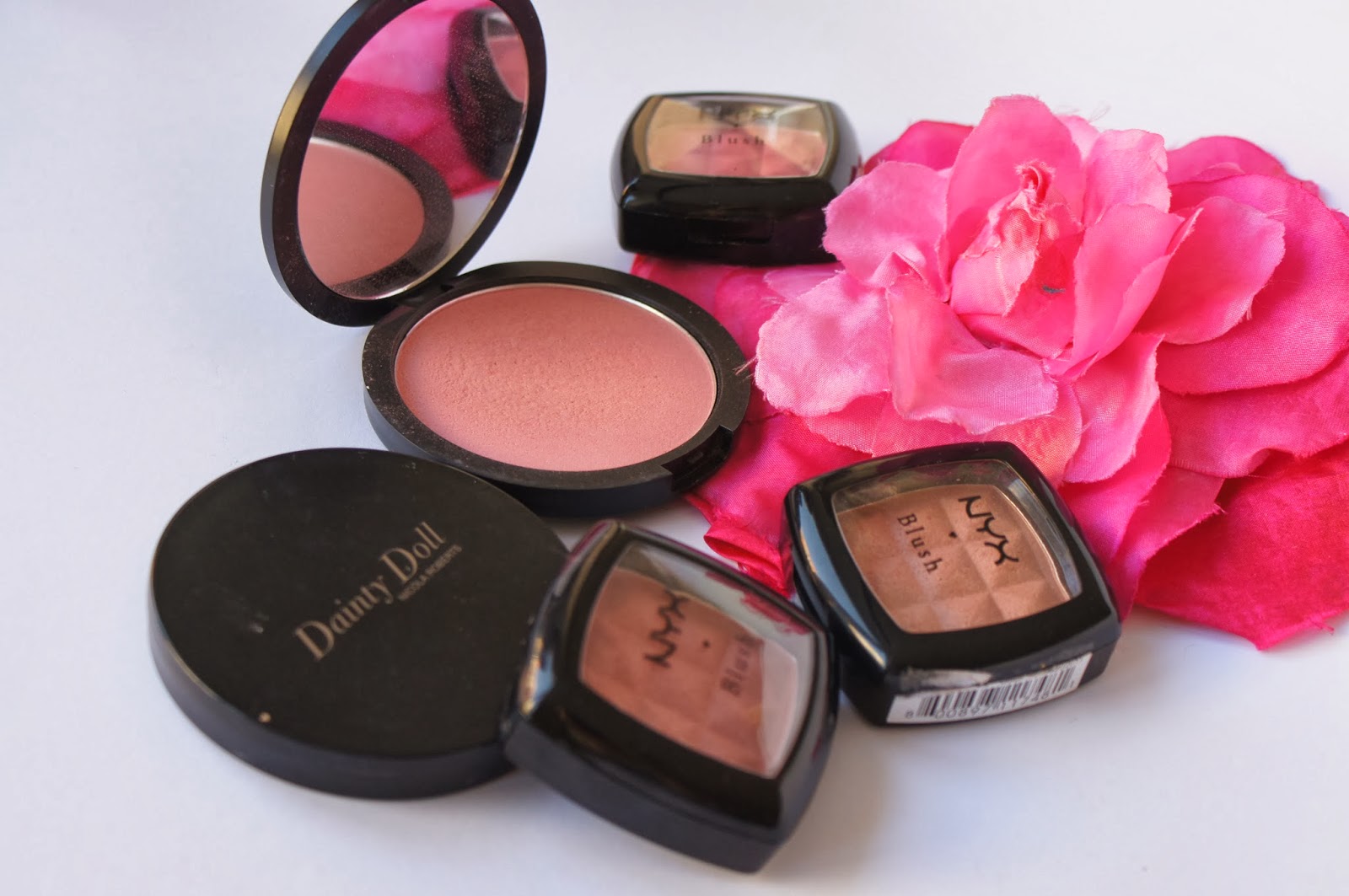 Katarina Kat: BEAUTY: Kako izbrati pravi odtenek blusha?