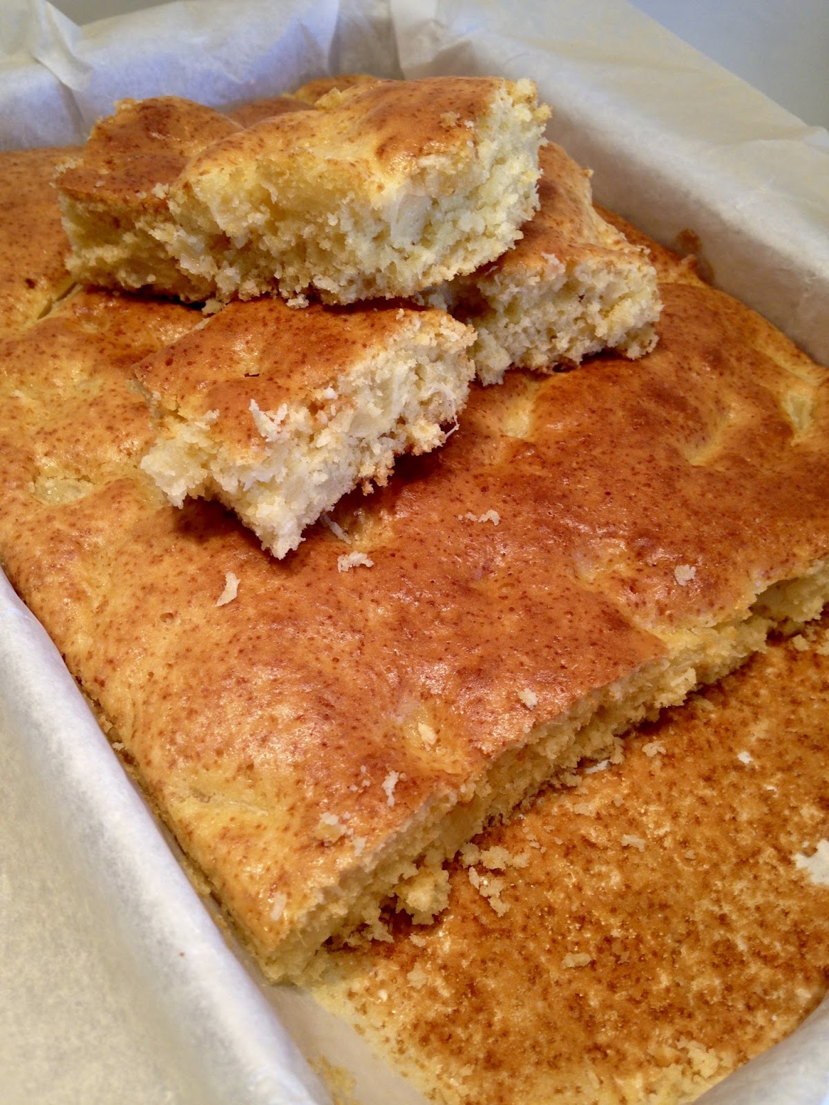 Bolo Piña Colada - Carlota entre tachos