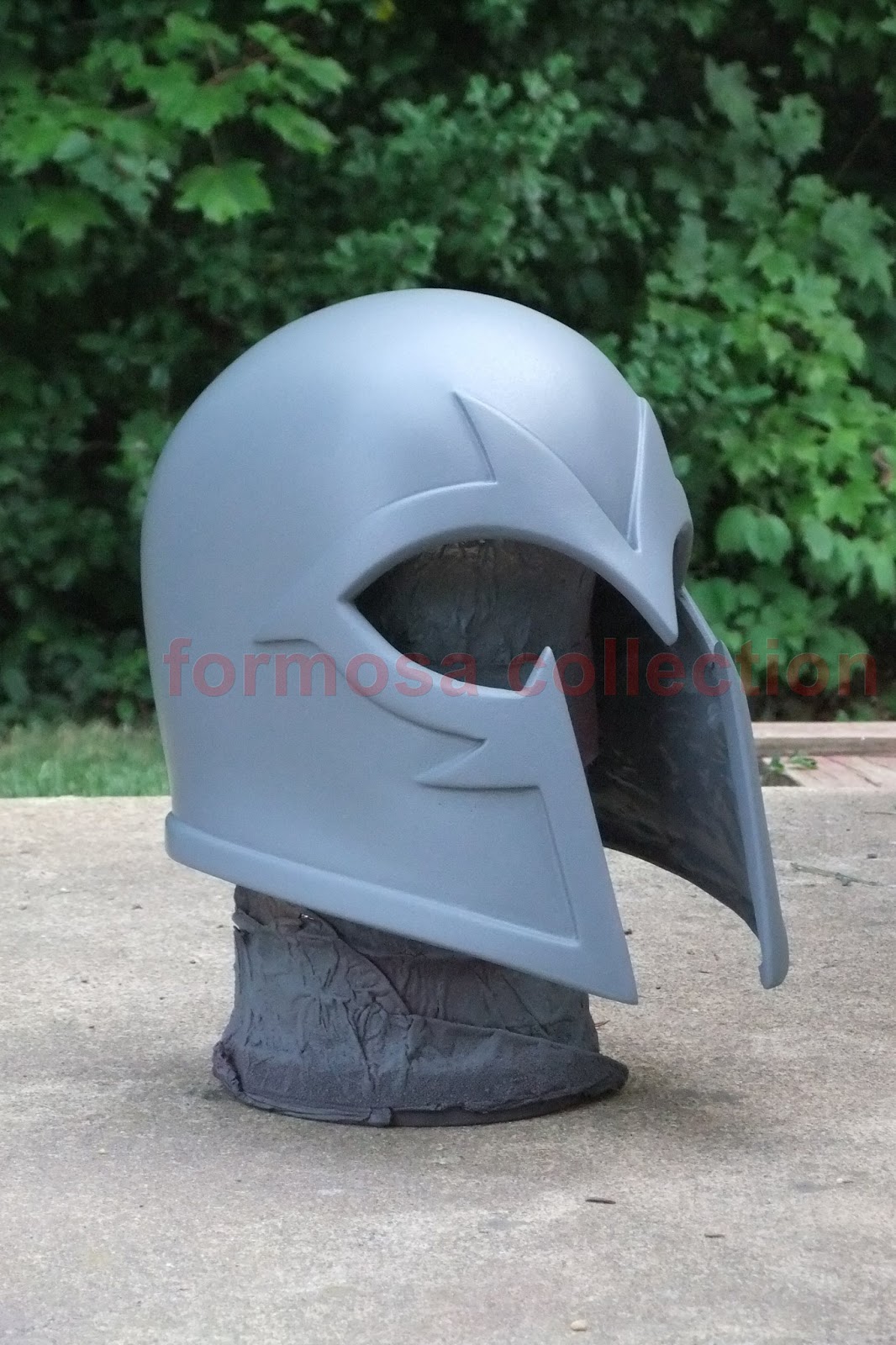 Formosa-Collection: X Men First Class Magneto Helmet build 2
