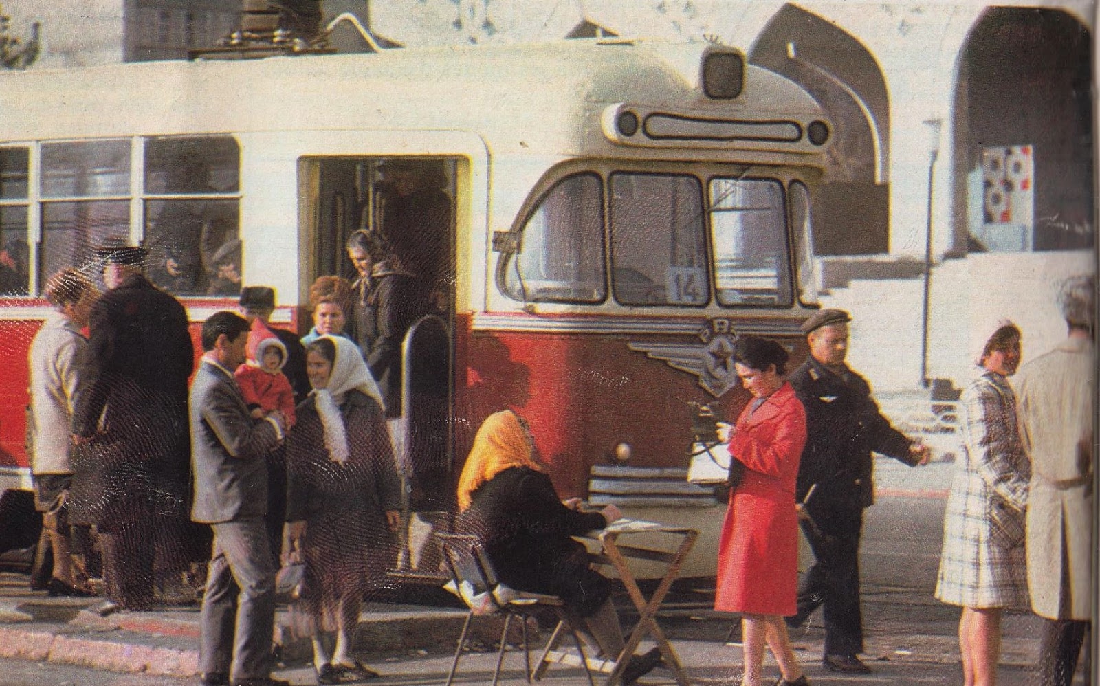 The Left Chapter: Trams and buses in the USSR -- A look at public ...