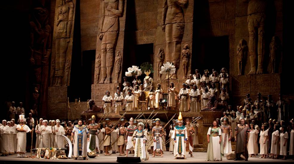 Verdi e Strauss celebrano il canale di Suez