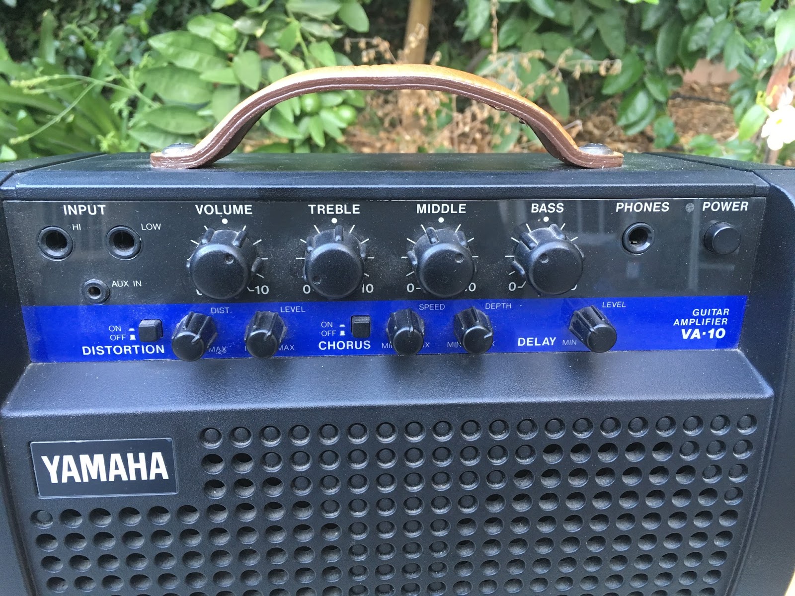 Rex and the Bass: Yamaha VA-10 Guitar Amplifier Review