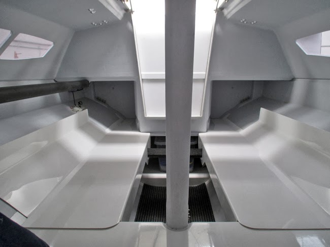 Trimaran Projects and Multihull News: Production Farrier F-22 ...