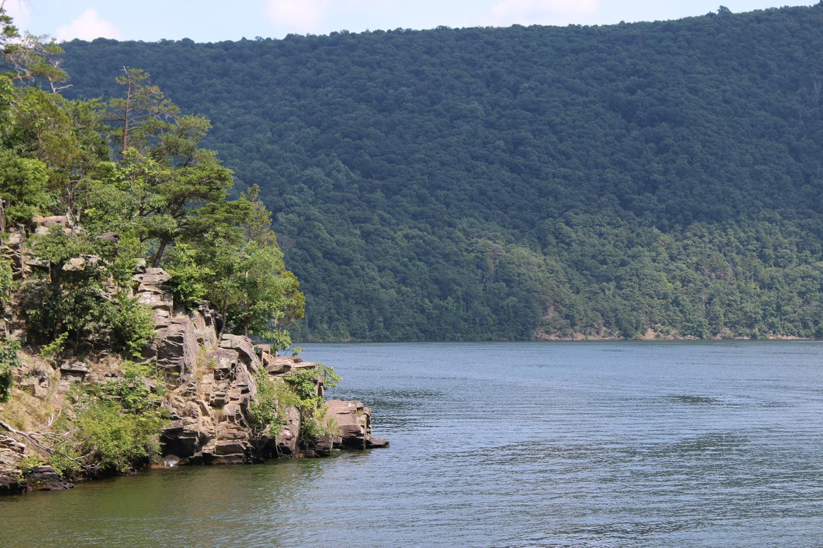 Exploring Raystown Lake: Cruising on the Proud Mary Showboat ...
