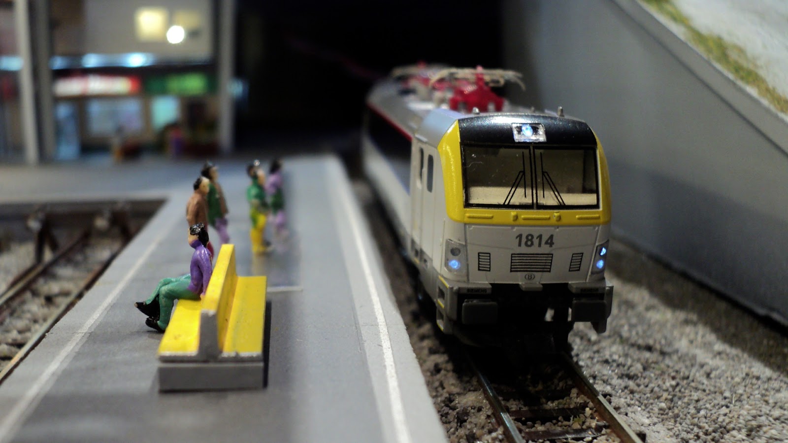 quinntopia - An N Scale blog: Locomotive Roster: Hobbytrain H2966 SNCB ...