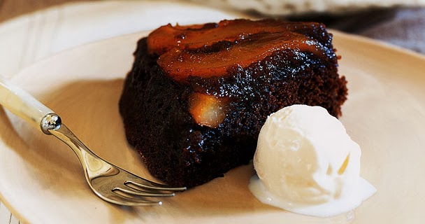 Lindaraxa: Gourmet Nostalgia...Upside Down Pear Gingerbread Cake