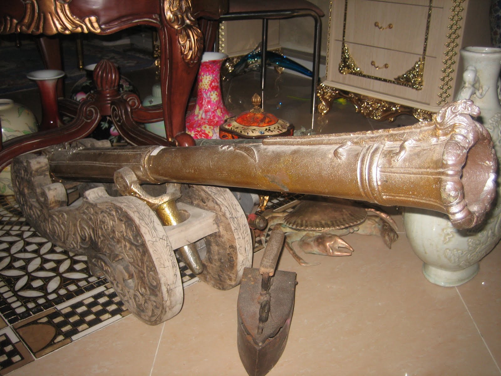 koleksi barang antik: MERIAM