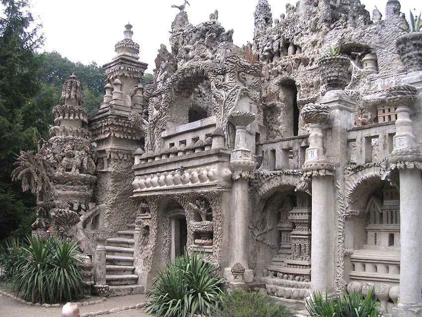 LEAVES OF GRASS: The Ideal Palace, Ferdinand Cheval ~ Palácio Ideal ...