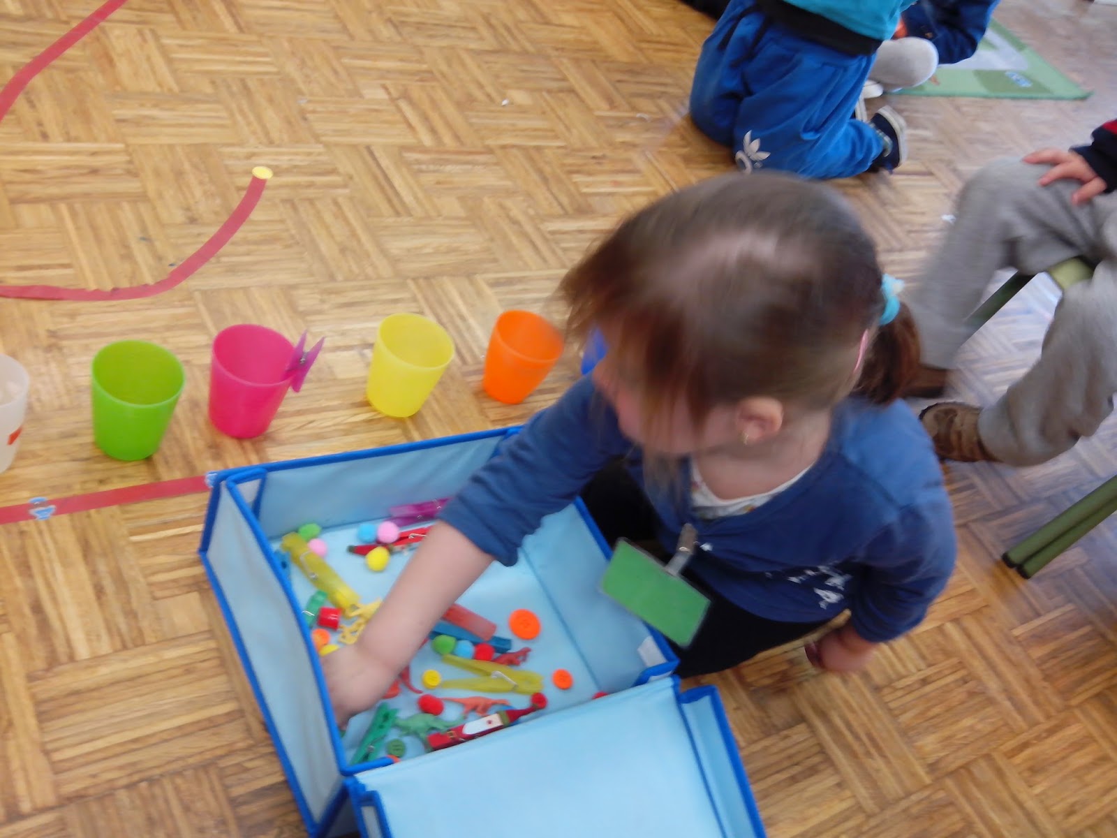 Cuéntanos, ¿qué pasa Tomasa?: JUEGOS DE LOS COLORES