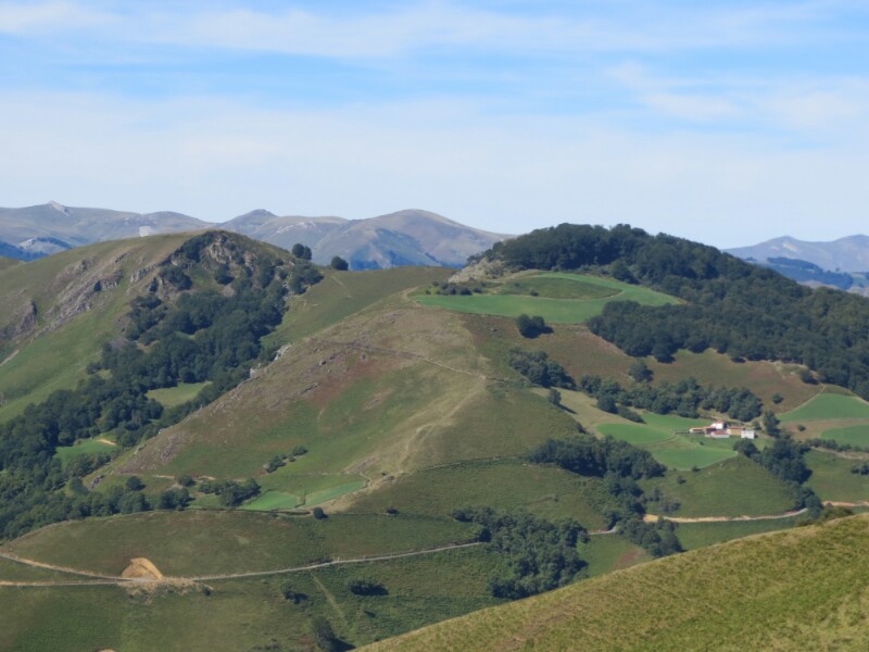 SUZE, CYCLING: Cols d'Iraty