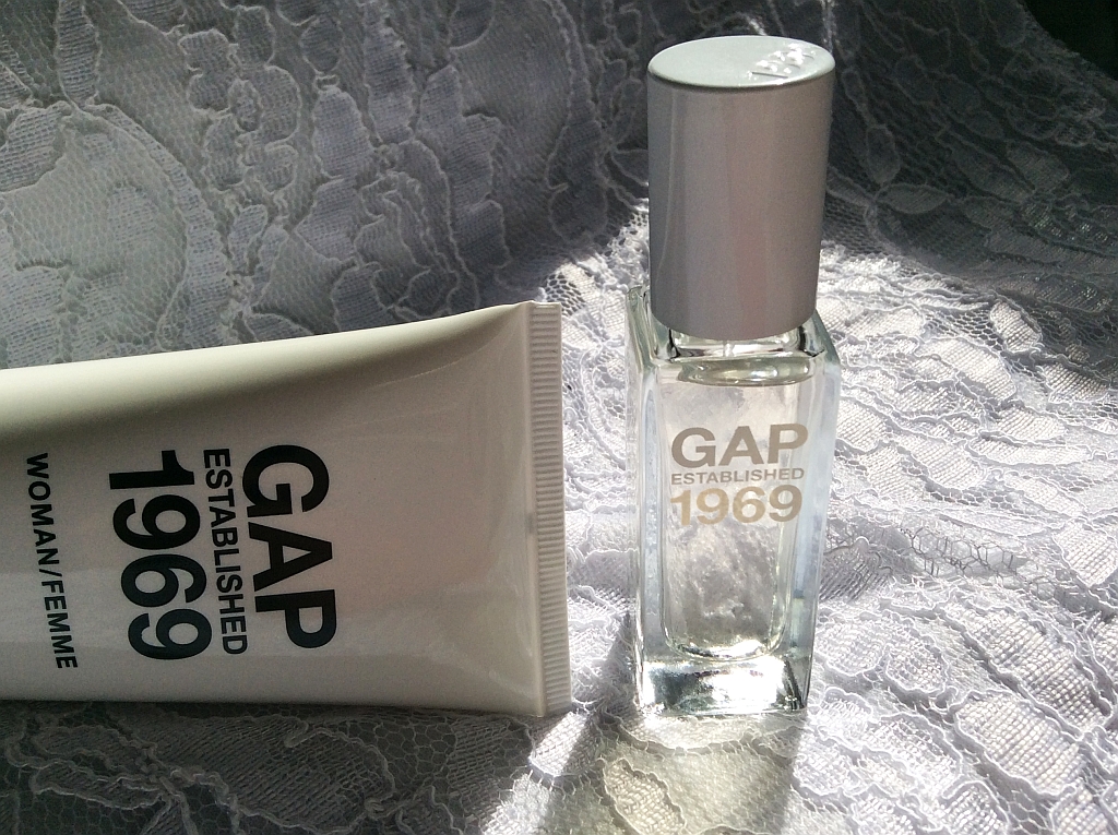 AromasDani: Gap Established 1969 for Women Gap Feminino - Passando a ...