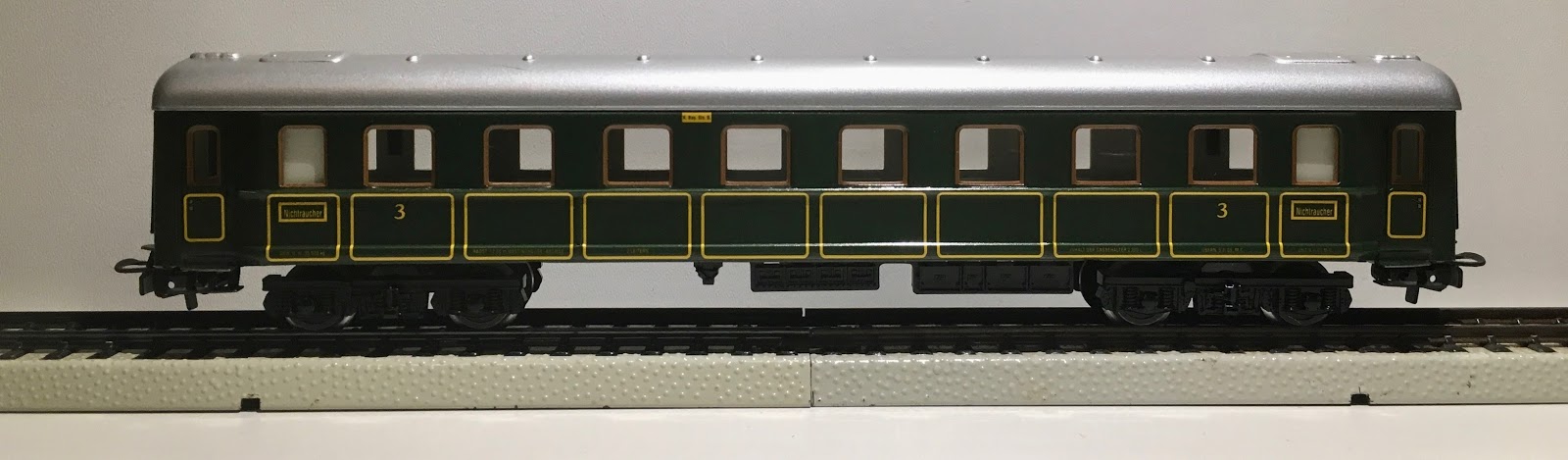 Classic Märklin Coach Database: Information for Collectors