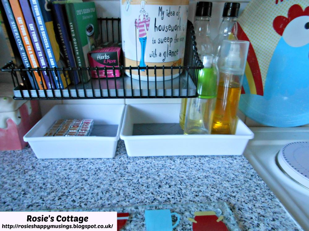 Rosie's Cottage: Mini Kitchen Organizing Project