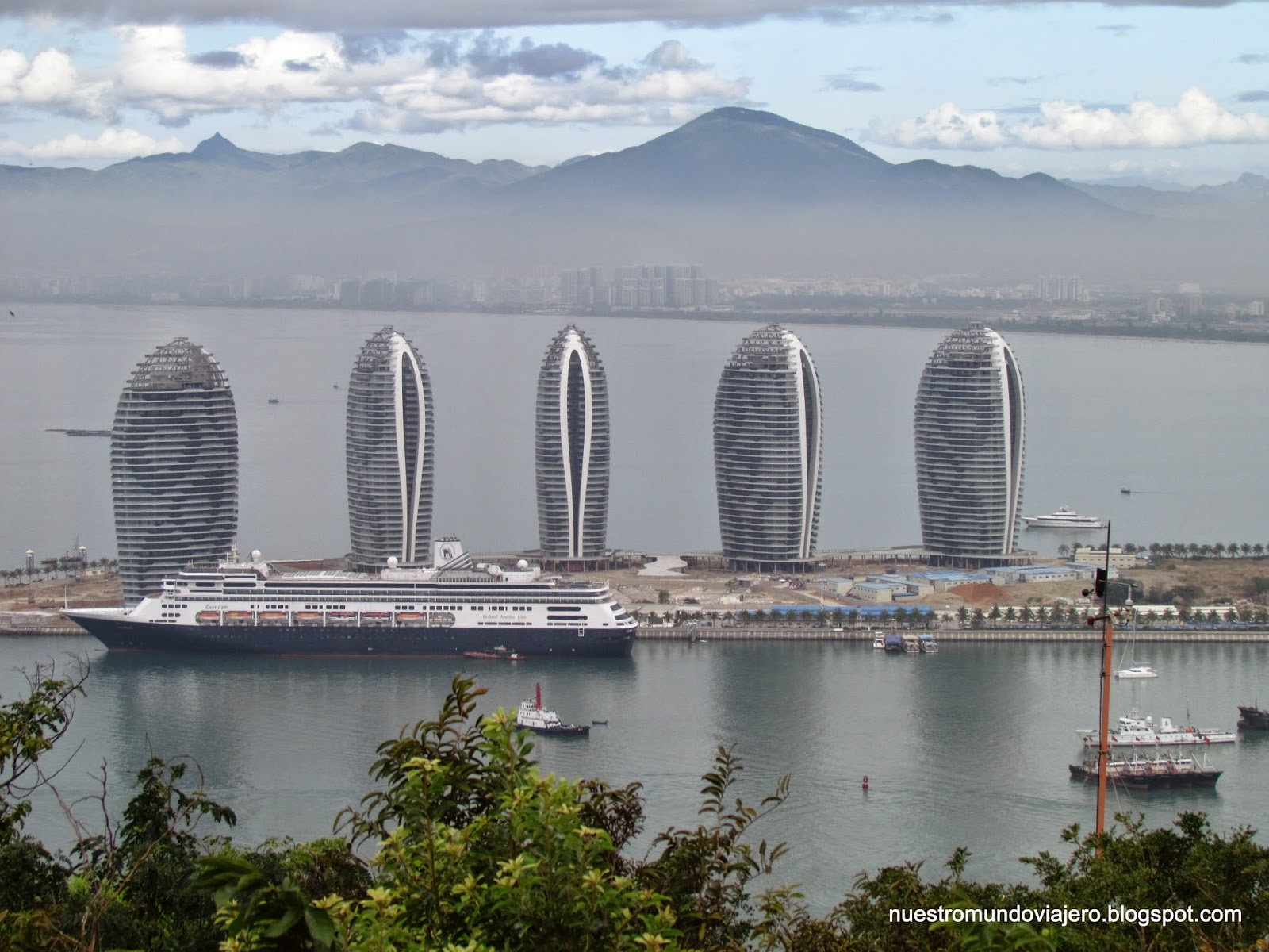 Sanya; Una parada en la Isla de Hainan ~ NUESTRO MUNDO VIAJERO