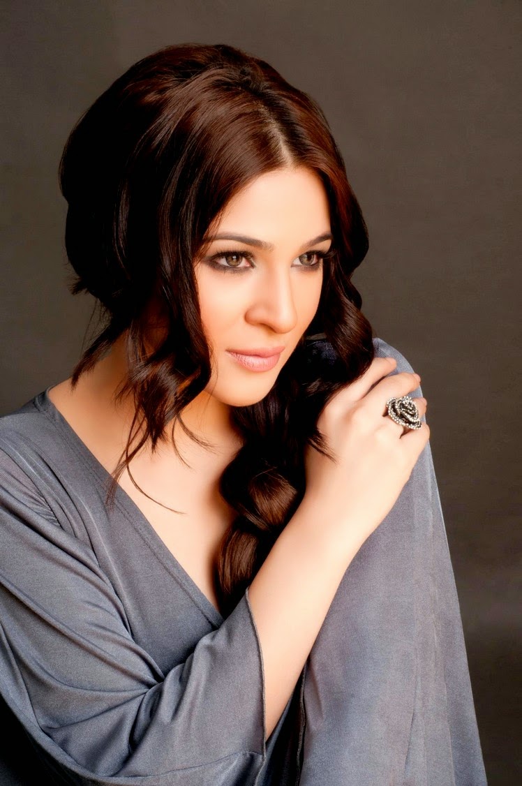 Ayesha Omar | Ayesha Omar - Sweetest Female Model and Singer in ...