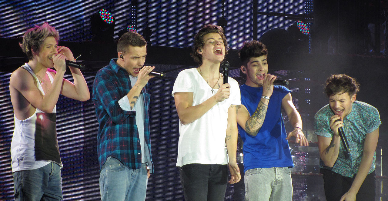 Quattro anni di One Direction: su Twitter non si parla d'altro.