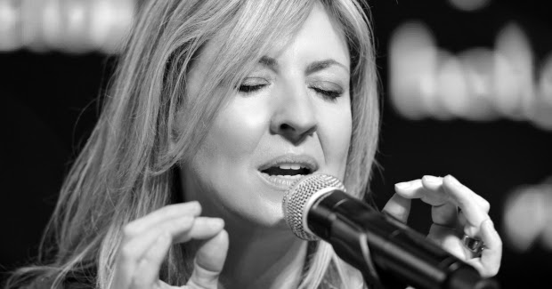 Darlene Zschech - God Is Here Lyrics - Christian Time