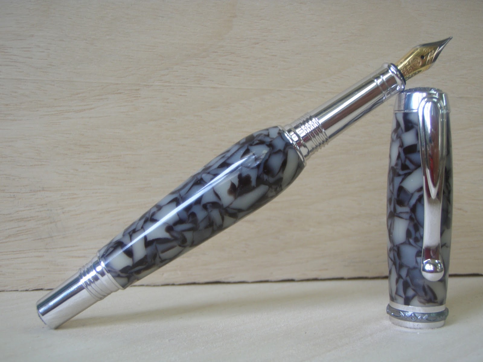 Mamperlan-ebanistas: Plumas estilográficas