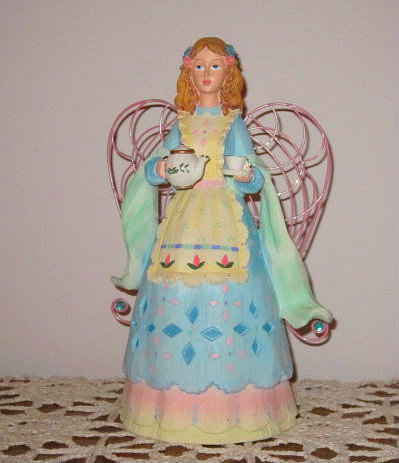 Relevant Tea Leaf: An Angel Themed Christmas Tea