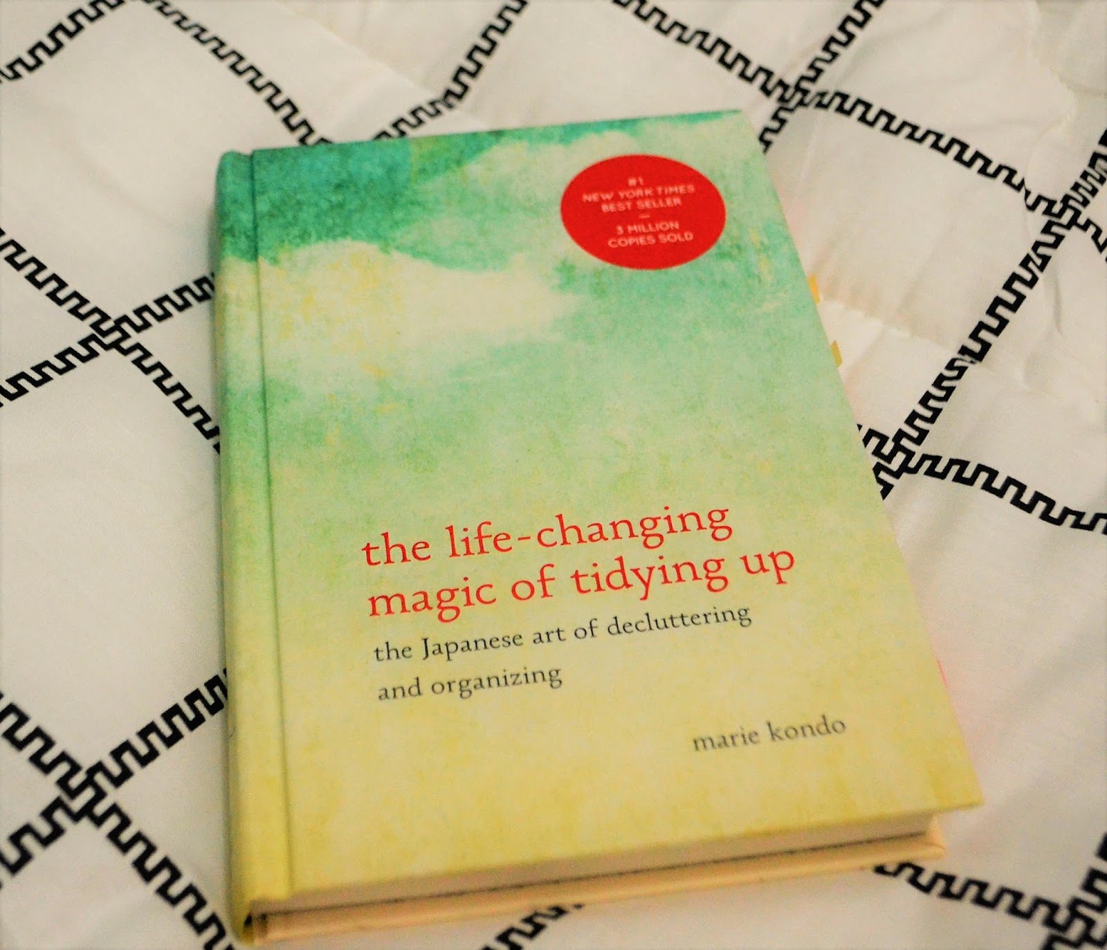 The Life-Changing Magic of Tidying Up (the Japanese Art of Decluttering ...