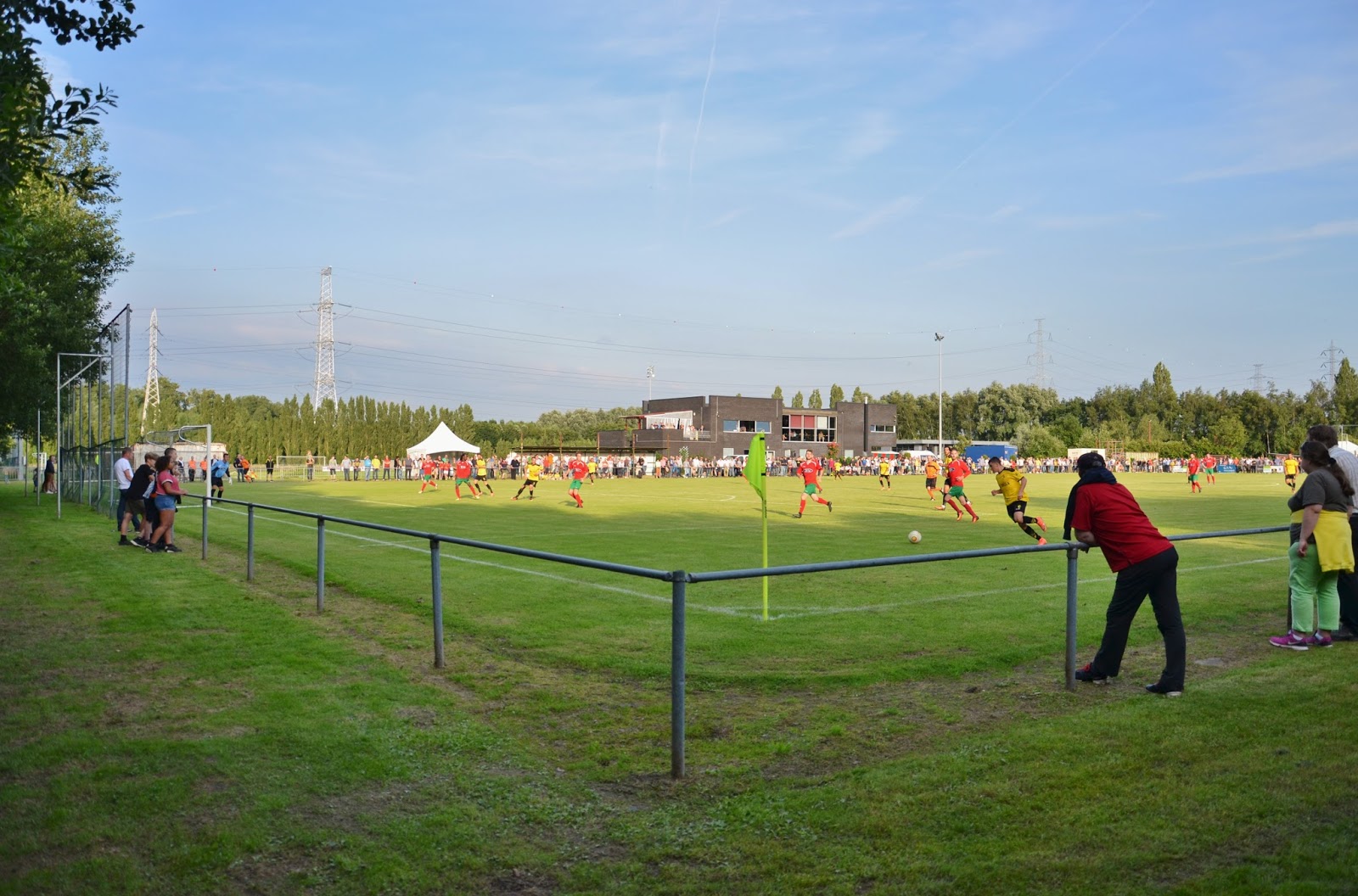 Extreme Football Tourism: BELGIUM: KFC Lint (2003-)