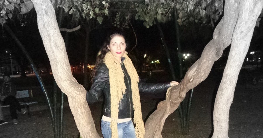 Πλέξτο μου και αυτό...: Μια εσάρπα από παλιά...