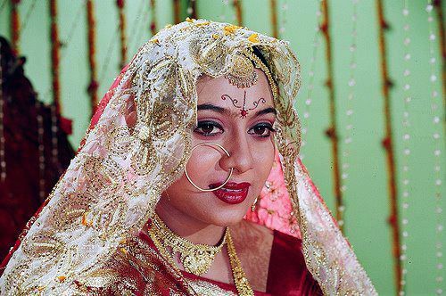 Bangladeshi Actress Sabnur photos ~ Nayoknaikaphotos.blogspot.in