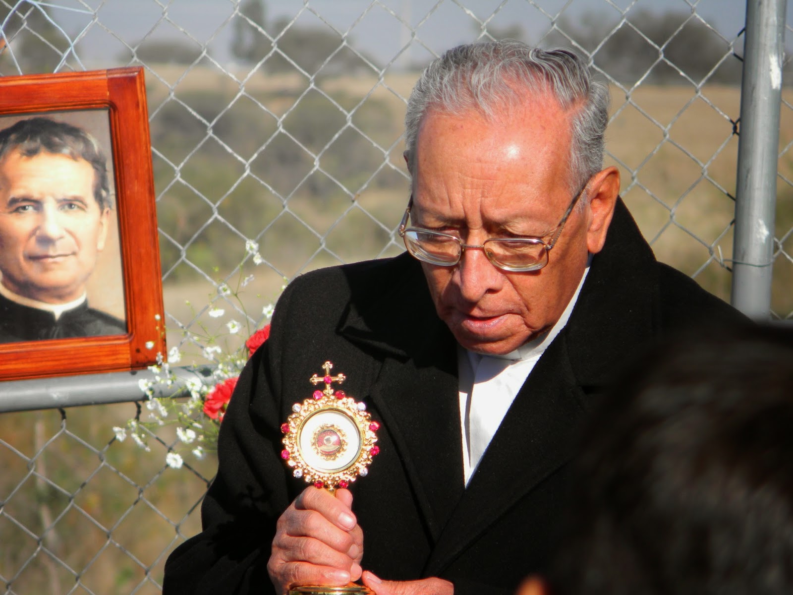 El Mensajero Diocesano: PADRE RAMÓN MAGAÑA