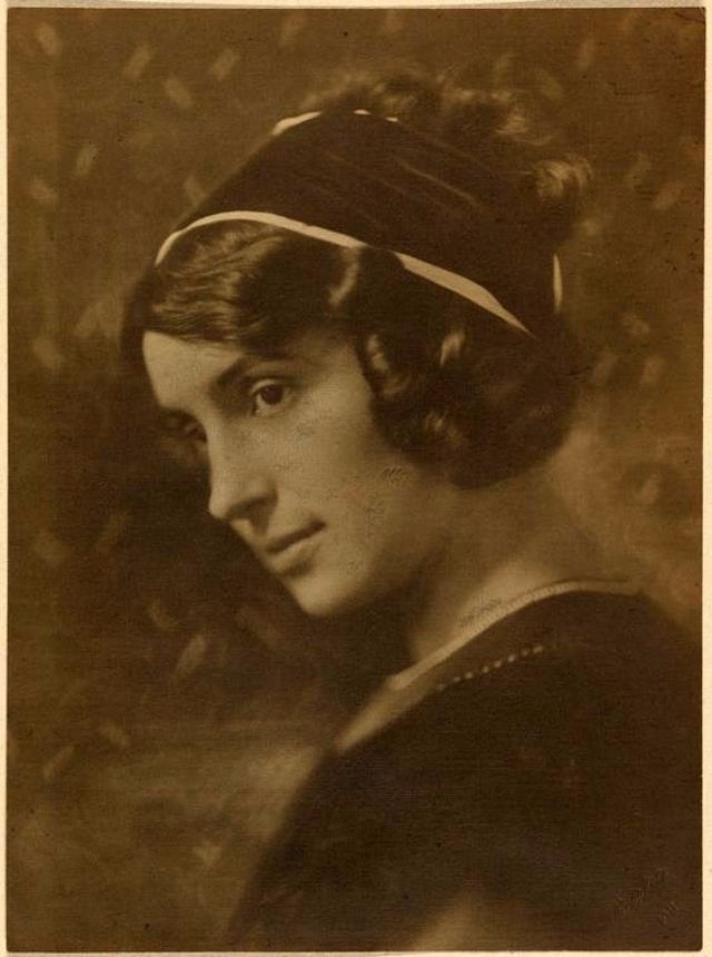 Amazing Portrait Photography in the Early 20th Century by Rudolf ...