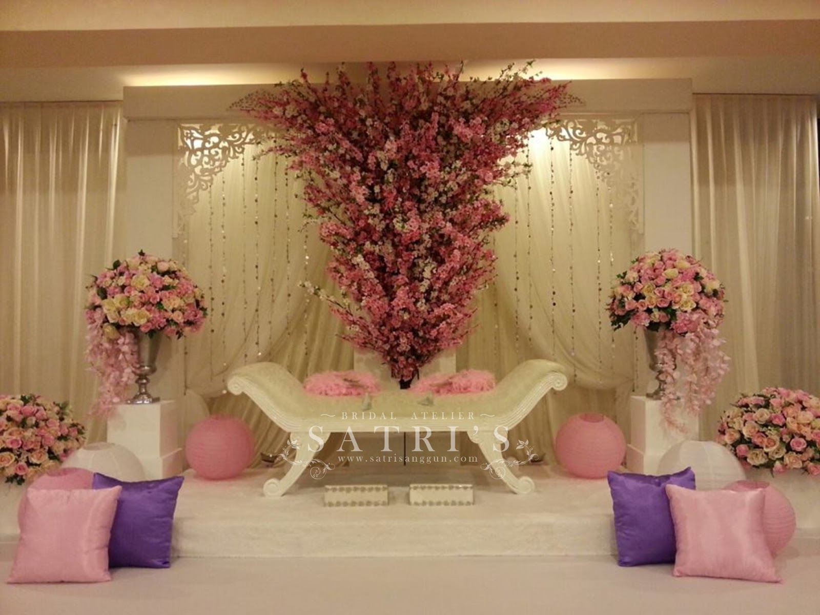 Satri's Bridal Atelier: New Design Dais