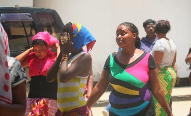 Warembo Wakiwa Uchi - i s a a c k i n . com: WAREMBO WA WIKI : Warembo ...