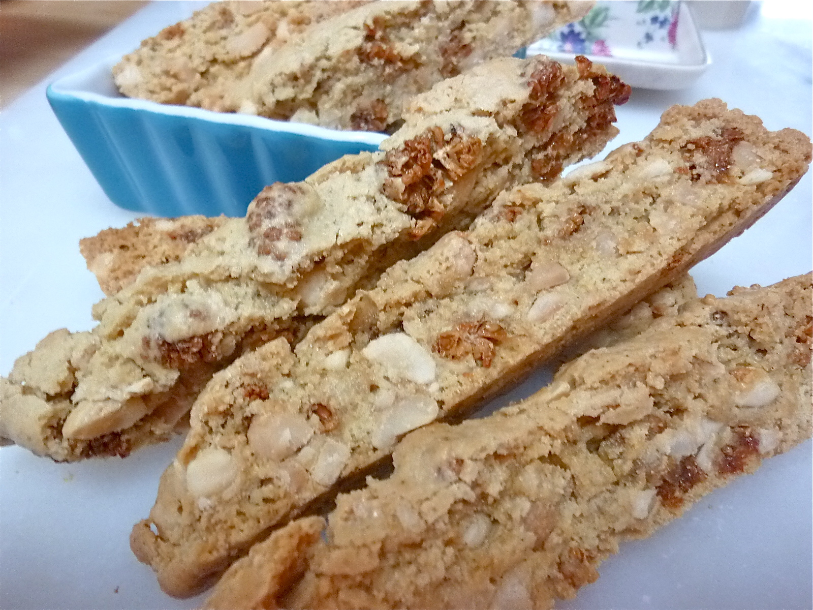 White Mulberry Macadamia Brown Sugar Biscotti – Diary of a Mad Hausfrau
