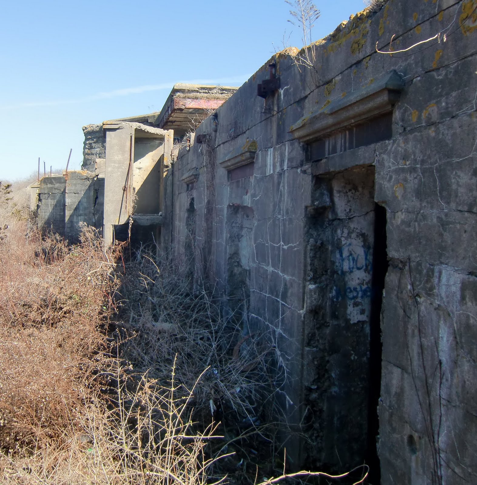 Southern Ct Paranormal Society: Fort Mansfield, Napatree Point in Watch ...