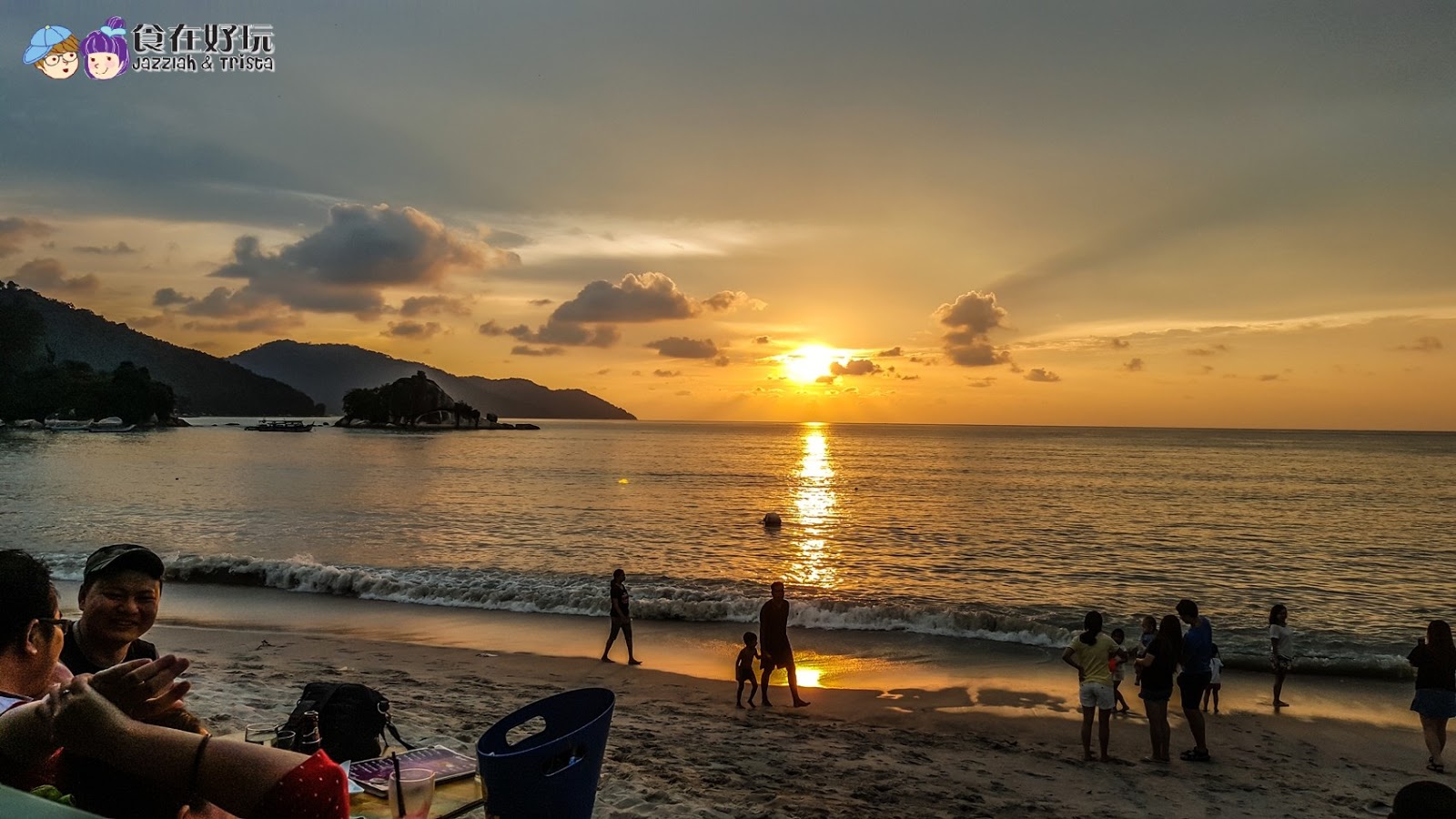 【槟城酒吧】Frandy Beach Bar | Batu Ferringhi |食在好玩 - 美食旅游部落格 Food & Travel Blog