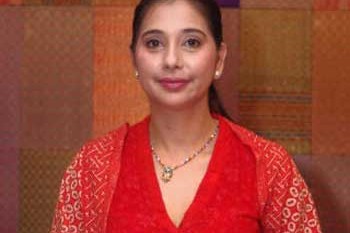 Biodata Lengkap Ayu Azhari dan Foto