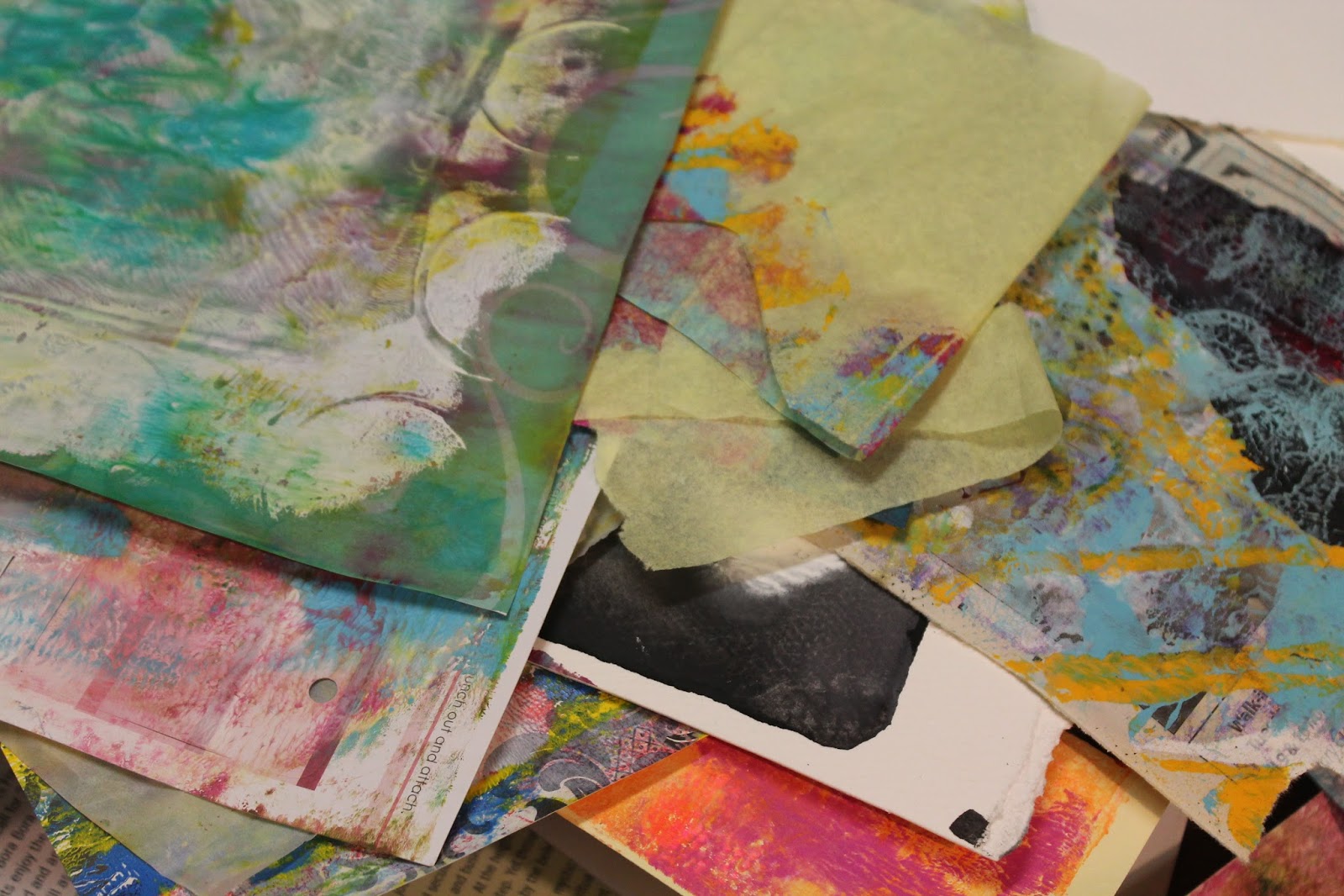 AlteredStatesStudio: gelli printing....paper stacking