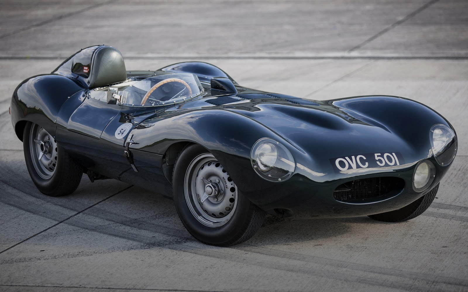 MUSCLE CAR COLLECTION : 1955 Jaguar D-Type