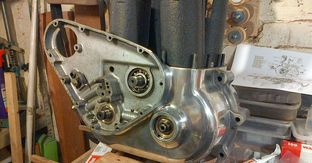 Amelia Squariel: End Float